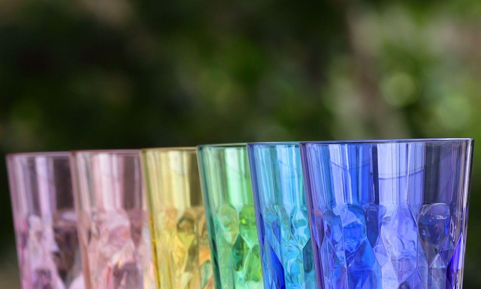 Unique Drinking Glasses, Plates and Bowls that transform Your Home